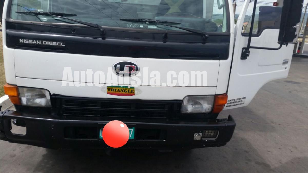 2003 Nissan UD BOX TRUCK for sale in Kingston / St. Andrew, Jamaica | AutoAdsJa.com