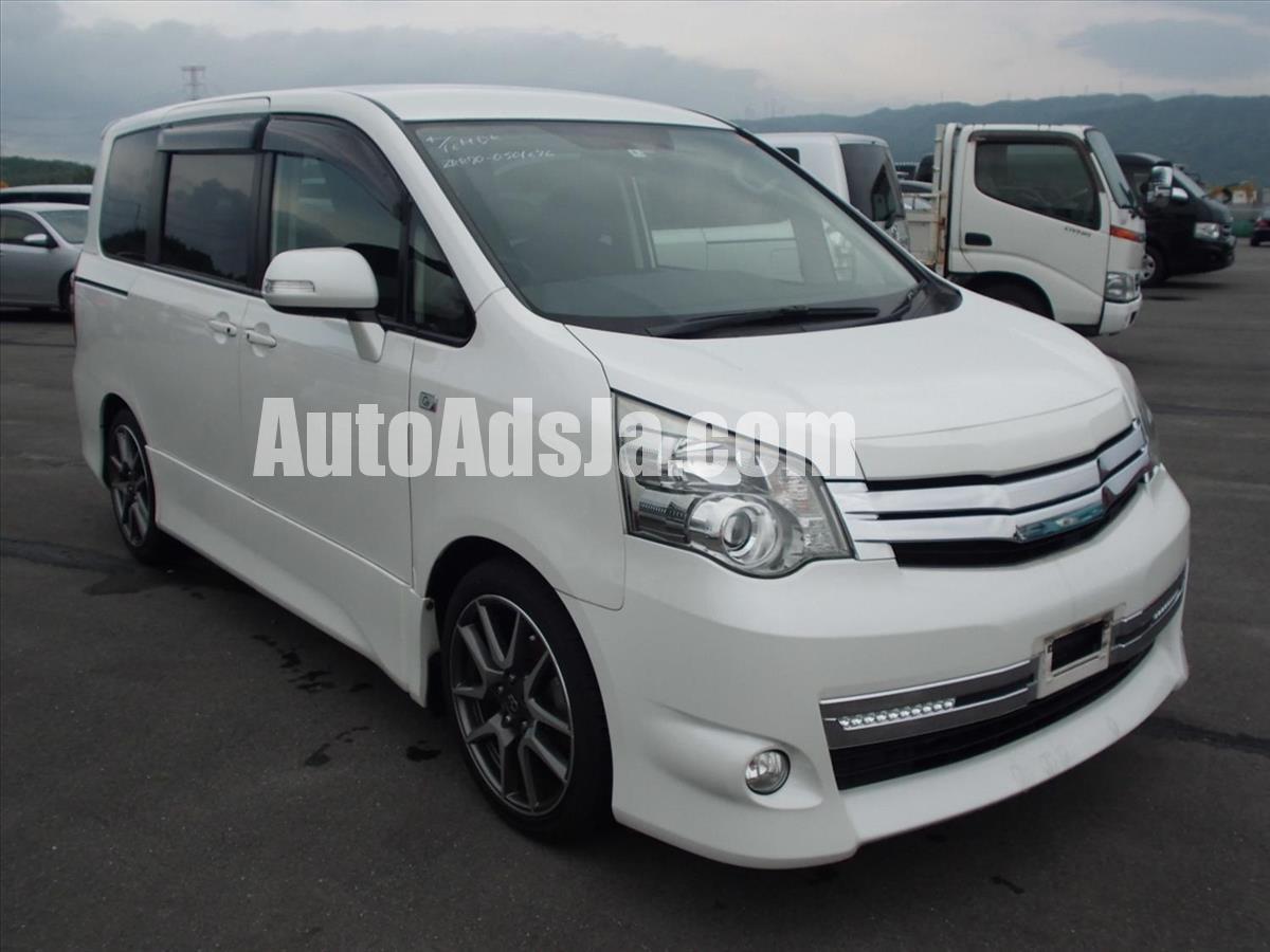 2012 Toyota Noah GSport for sale in Manchester, Jamaica | AutoAdsJa.com
