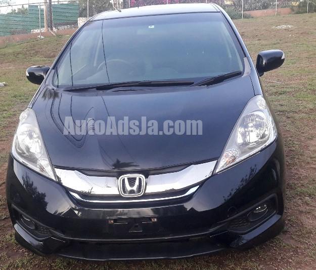2014 Honda Fit Shuttle hybrid for sale in Kingston / St. Andrew, Jamaica | AutoAdsJa.com
