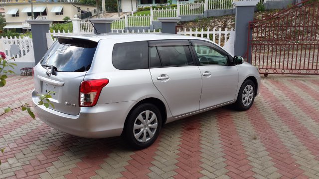 2010 Toyota Fielder S for sale in Manchester, Jamaica