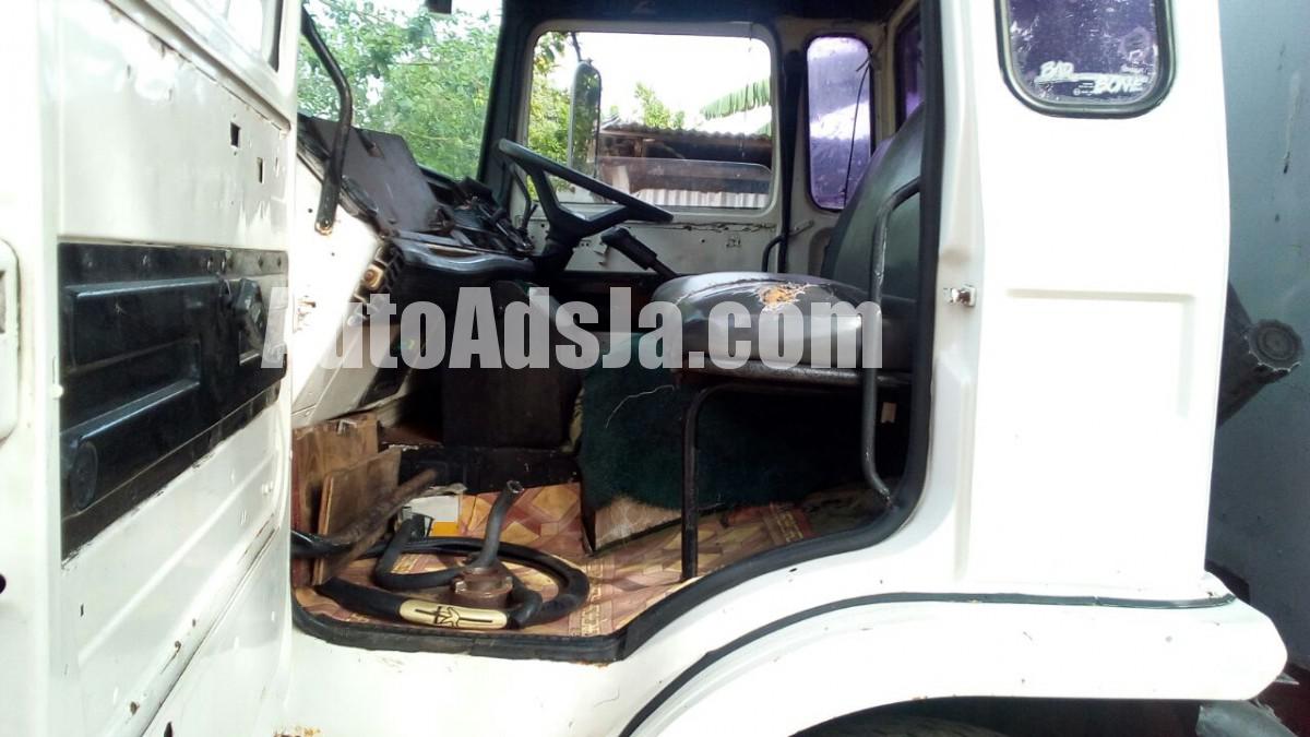 1990 Renault Truck for sale in St. Ann, Jamaica | AutoAdsJa.com