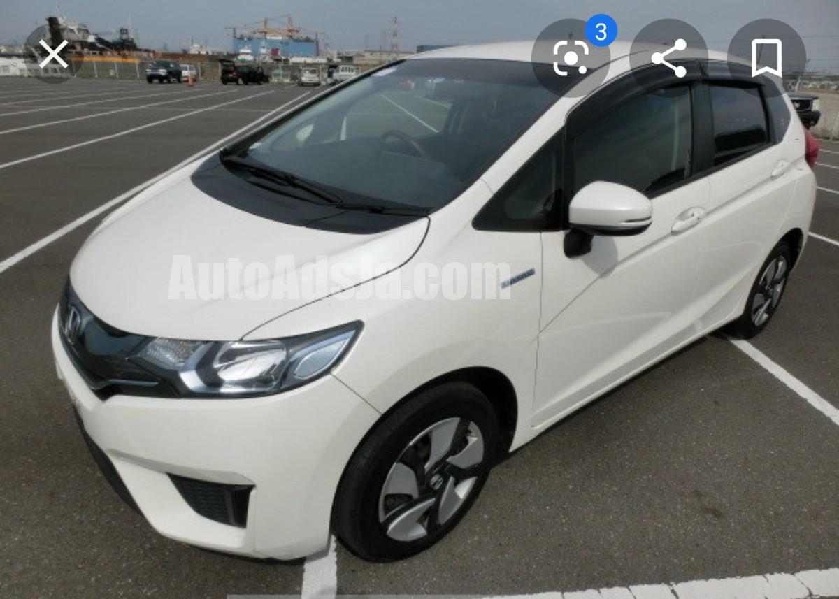 2014 Honda Fit for sale in Kingston / St. Andrew, Jamaica | AutoAdsJa.com