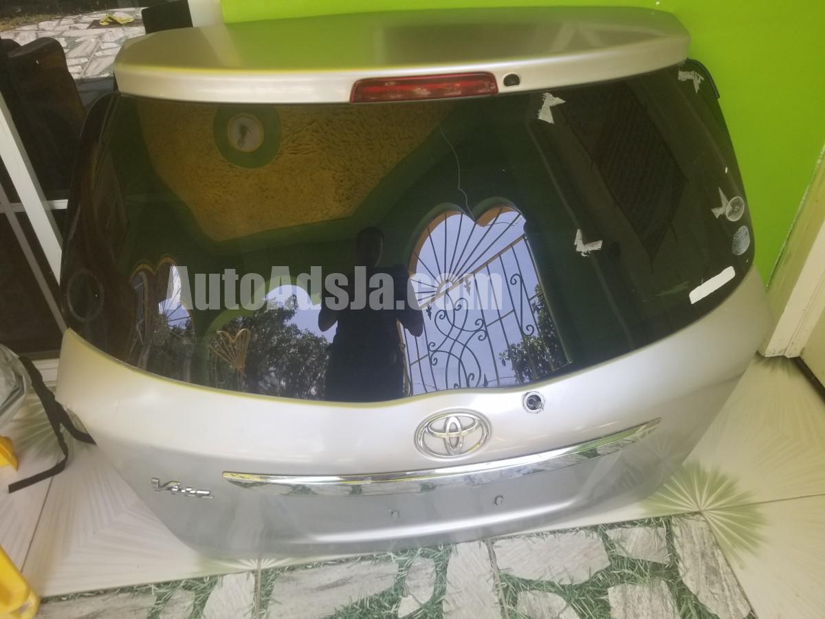 2014 Toyota 2014 Vitz Tailgate for sale in St. Ann, Jamaica