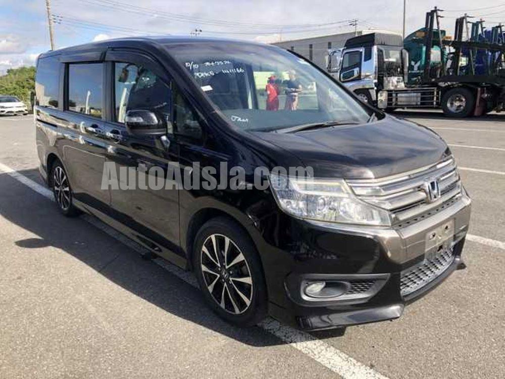 2014 Honda StepWagon Spada for sale in Kingston / St. Andrew, Jamaica