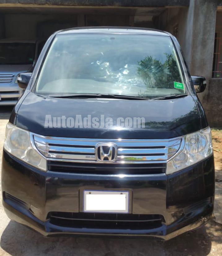 2011 Honda StepWagon for sale in St. Catherine, Jamaica | AutoAdsJa.com