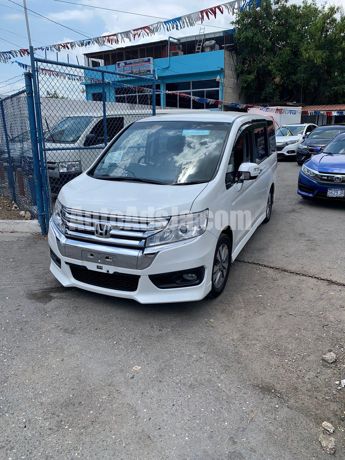 2014 Honda STEPWAGON for sale in Kingston / St. Andrew, Jamaica ...