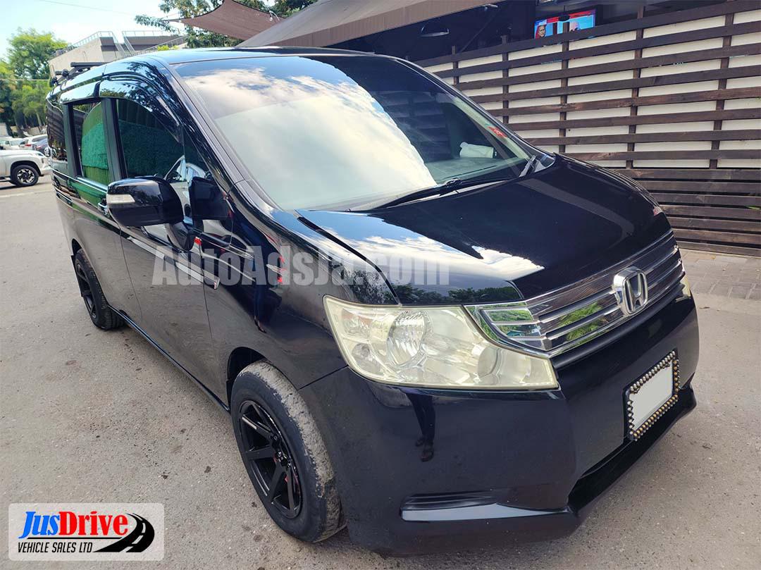 2010 Honda STEPWAGON for sale in Kingston / St. Andrew, Jamaica