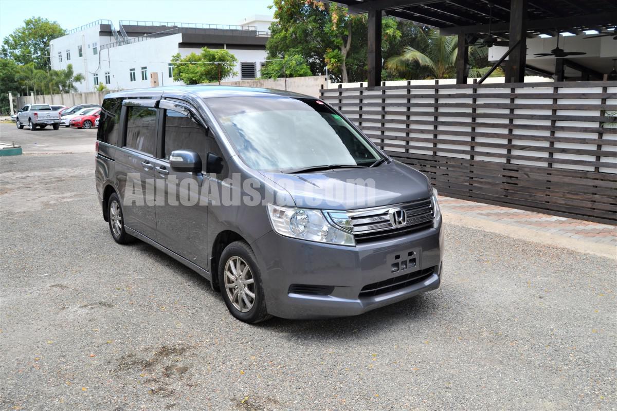 2010 Honda stepwagon for sale in Kingston / St. Andrew, Jamaica ...