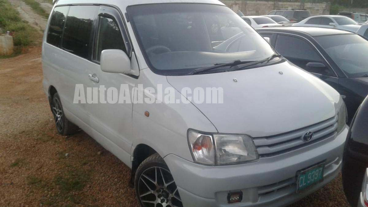 1999 Toyota Noah bus for sale in Manchester, Jamaica | AutoAdsJa.com