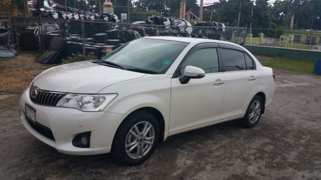 2013 Toyota Axio Luxel for sale in Kingston / St. Andrew, Jamaica