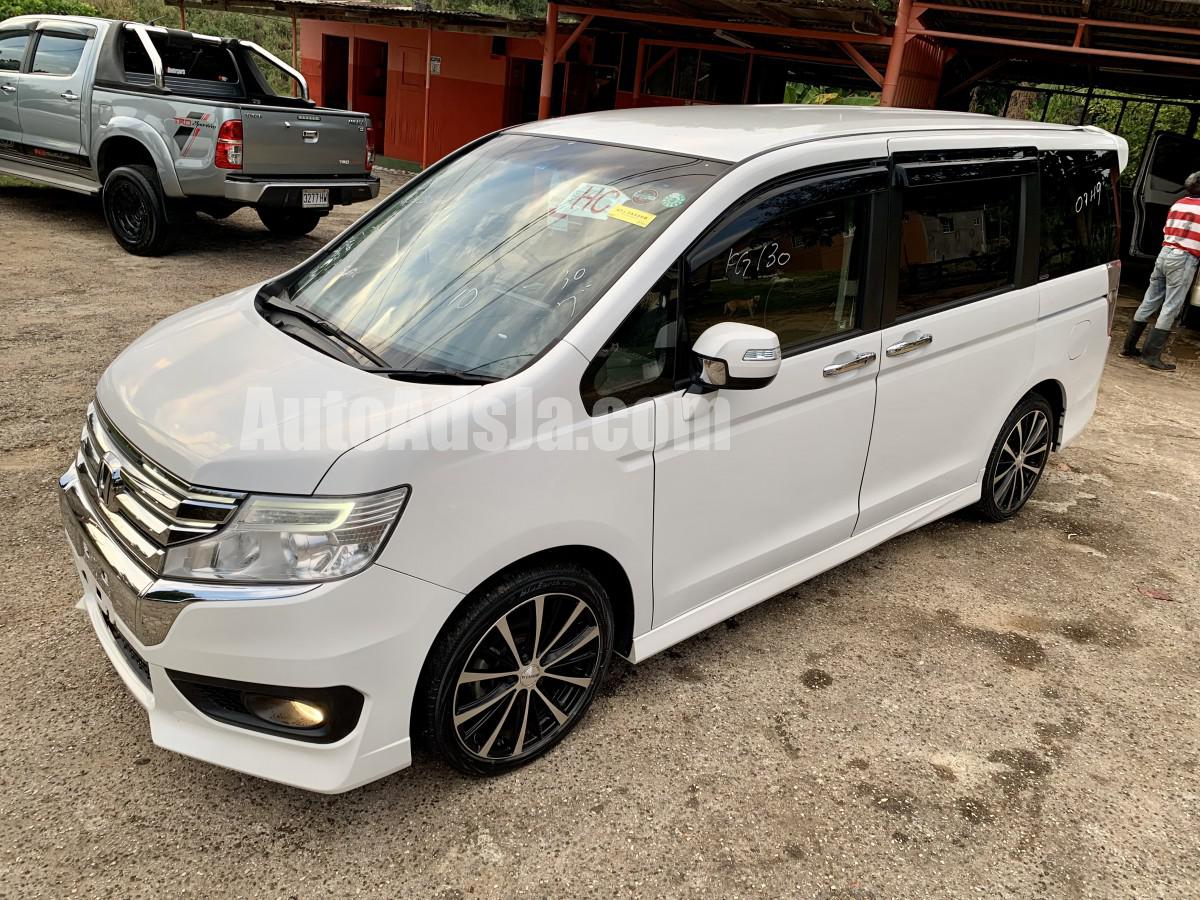 2013 Honda Stepwagon Spada for sale in Manchester, Jamaica