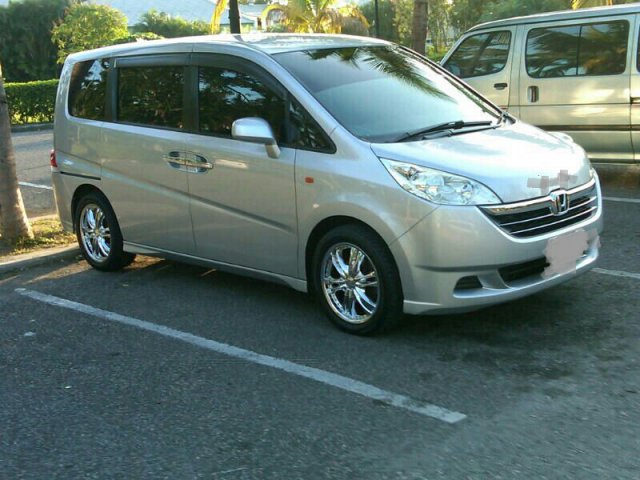 2006 Honda stepwagon for sale in St. Ann, Jamaica | AutoAdsJa.com