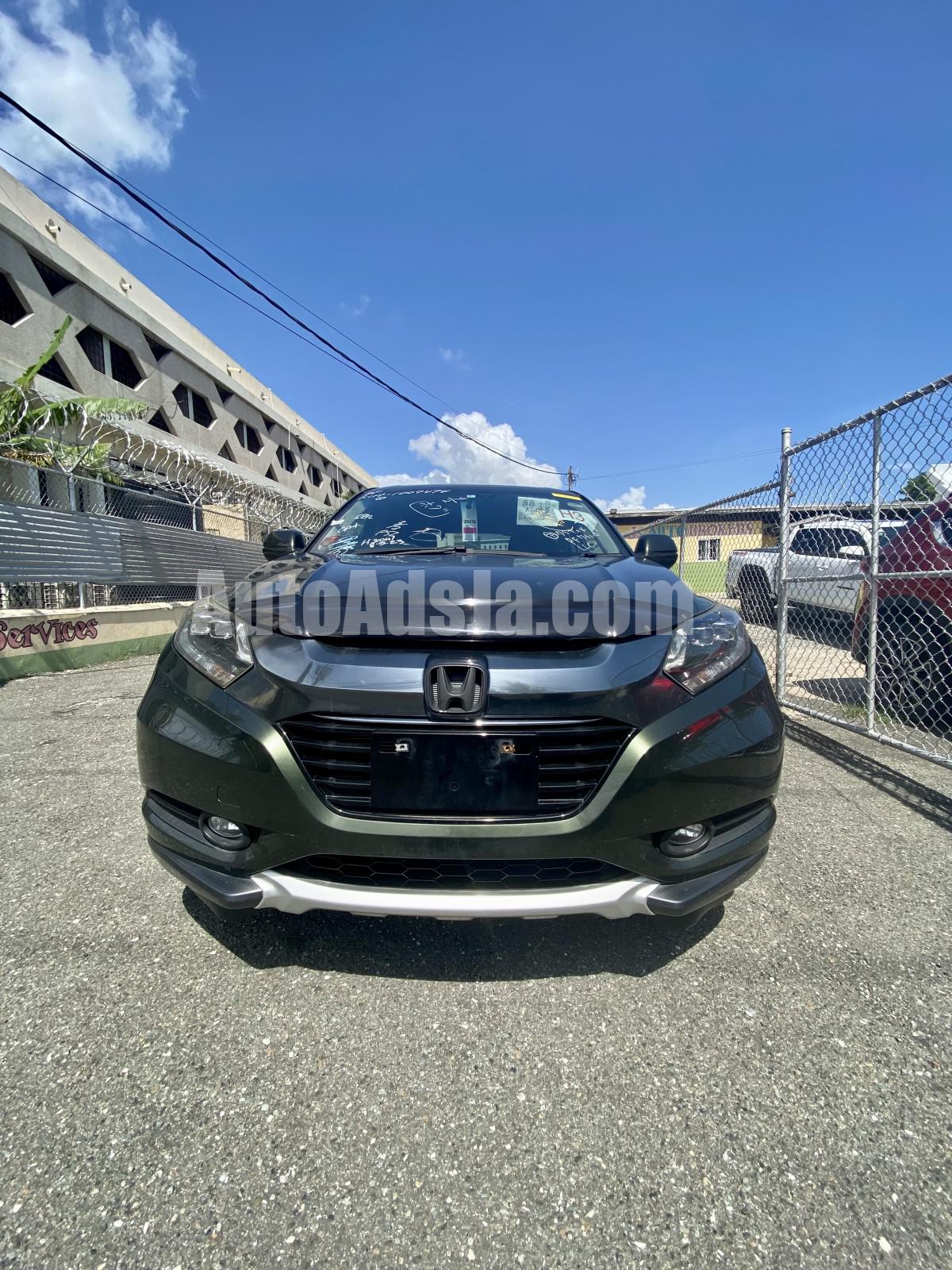2014 Honda Vezel for sale in Kingston / St. Andrew, Jamaica | AutoAdsJa.com