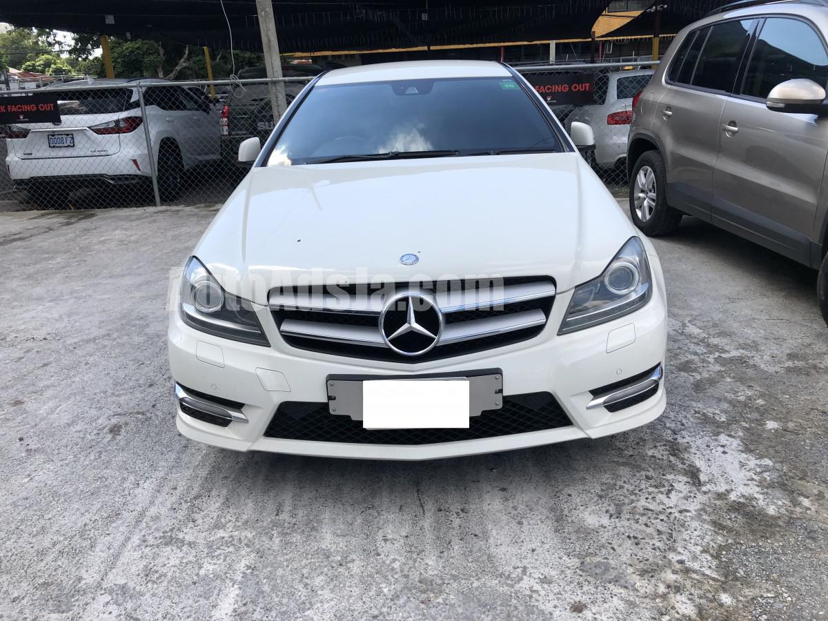 2012 Mercedes Benz C180 COUPE for sale in Kingston / St. Andrew, Jamaica
