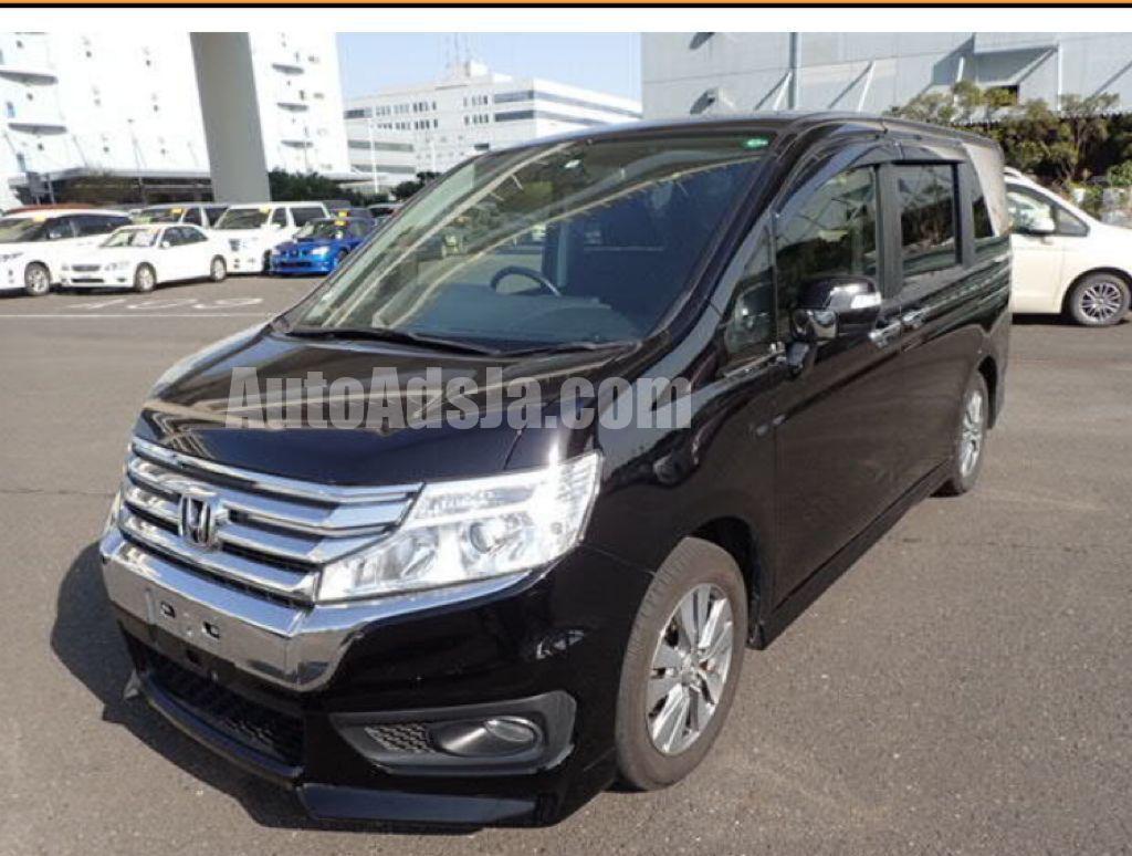 2014 Honda Stepwagon SPADA for sale in Kingston / St. Andrew, Jamaica