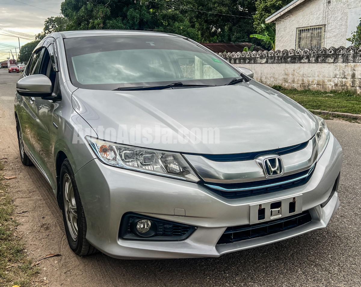 2015 Honda Grace for sale in Kingston / St. Andrew, Jamaica | AutoAdsJa.com