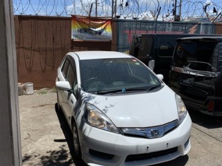 2014 Honda Fit Shuttle Hybrid for sale in Kingston / St. Andrew, Jamaica | AutoAdsJa.com